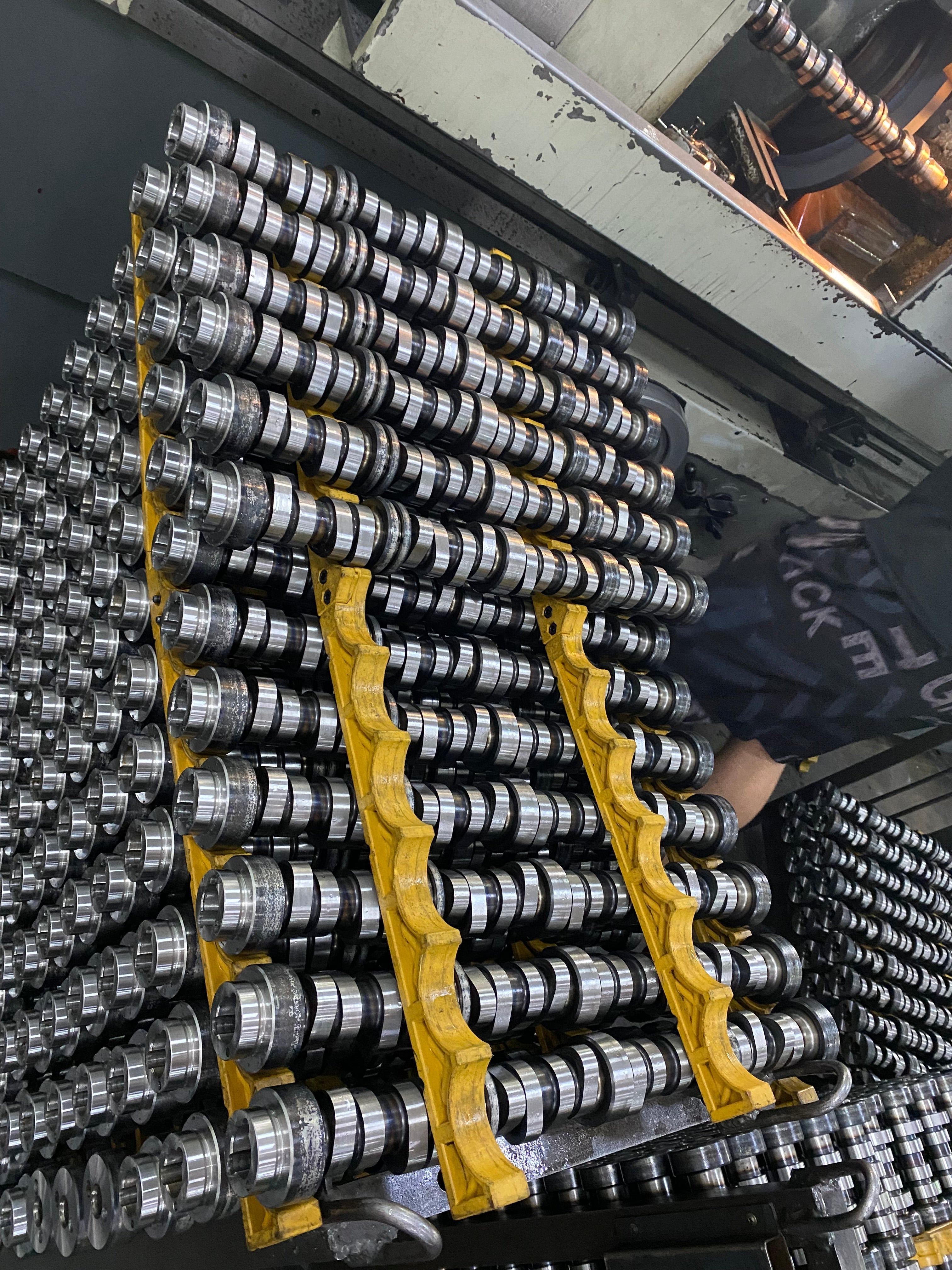 What is a Camshaft in Cars: A Detailed Guideline You Need To Know – SUSUCAR